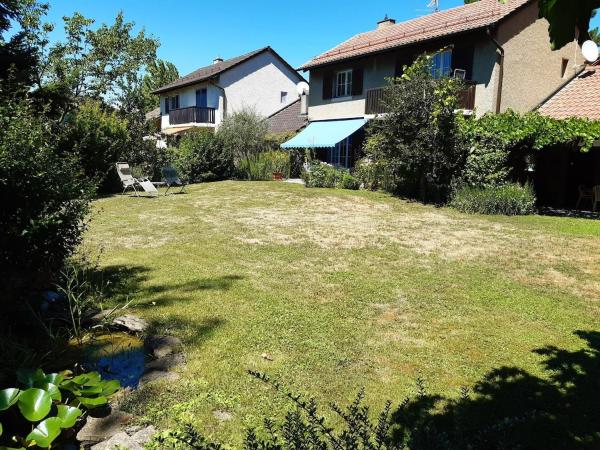 House With Direct Bus Access To Palexpo - Gaillard