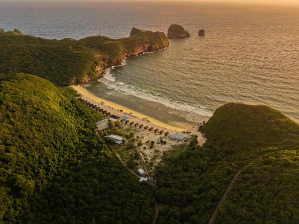 Umarimba Beach Lodge - Kecamatan Pujut