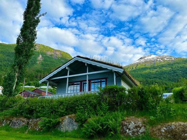 Strynsvatn Camping & Vacation Homes - Geirangerfjord