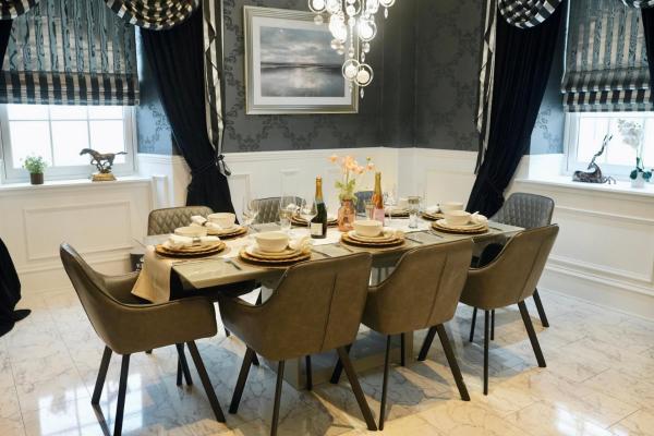 6br House With Butler, Sauna & Hot Tub In Glasgow - Motherwell