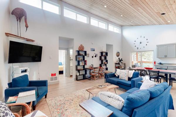Beachy Dog-friendly Home Near The Coast With Free Wifi & A Kitchenette - Bandon, OR