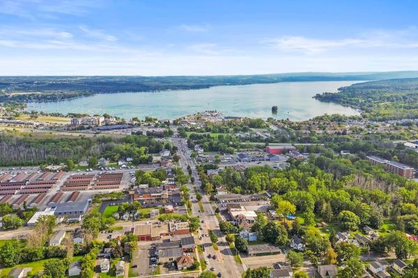 City Of Canandaigua Efficiency Apt Flx Wineries - Canandaigua, NY