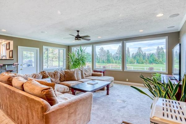 Spacious Home - Golf Course Views Central Ac Wifi & Alfresco Living - Bend, OR