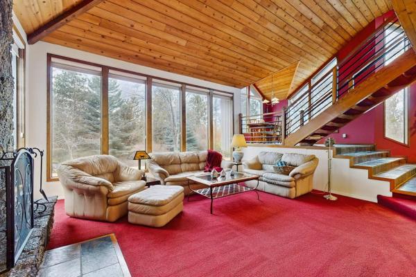 Cozy Home Near Town River & Hiking With Wifi Large Backyard & Firepit - Bend, OR