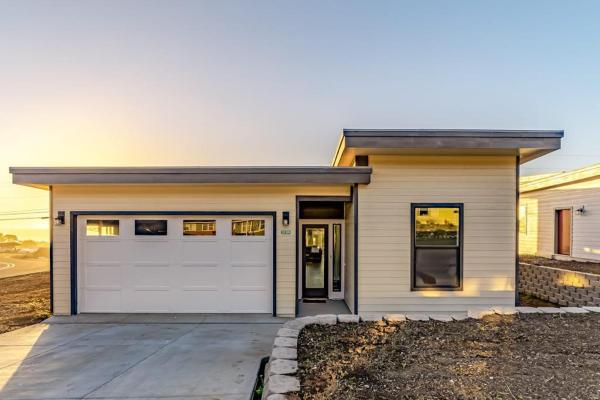 Luxe & Modern Getaway Near Otter Point With Ocean Views Central Ac & Wifi - Gold Beach, OR