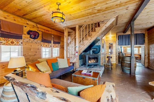 Rustic And Serene Cabin With Great Home Essentials Close To Skiing - Government Camp, OR