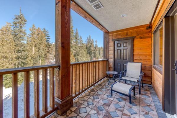 Luxury Mountain Home Withshared Pool & Hot Tub Patio Balcony Views & Free Wifi - Government Camp, OR