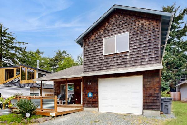 Spacious Home With Full Kitchen Deck & Grill - Walk To Beach & State Park - Manzanita, OR