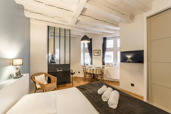 All In Lyon | Studio Saint-paul & Parking - Lyon