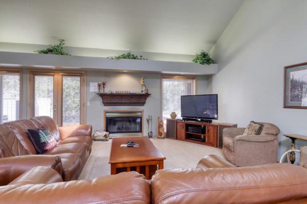 Home With Private Hot Tub Grill Free Sharc Access Ac & Washer&dryer - Sunriver, OR