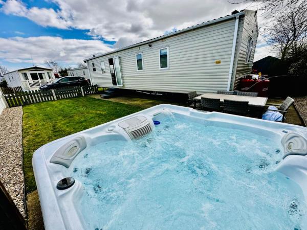 52 Sherringham Way - Yorkshire