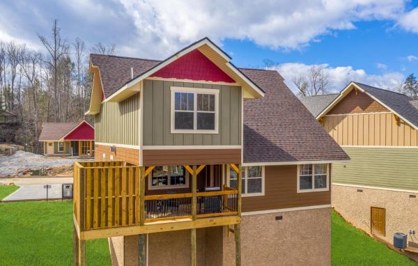 A Moment's Peace - Gatlinburg, TN