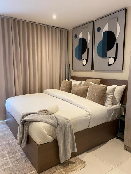 Luxury Studio At Airport Residential - Accra