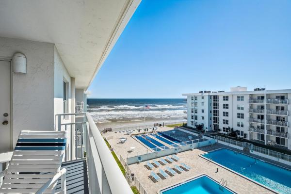 Top Floor With Ocean And Pool Views Located On No-drive Beach - New Smyrna Beach, FL