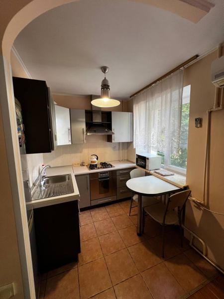 3-кімнатна квартира в центрі Одеси, поруч із морем - Odesa