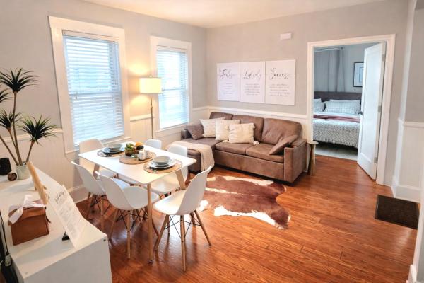 Luxe 3br Apartment At Mit Harvard With Free Parking - Cambridge, MA