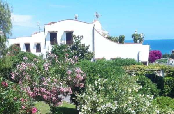 Ceriale Ampio Giardino Vista Mare - Ceriale