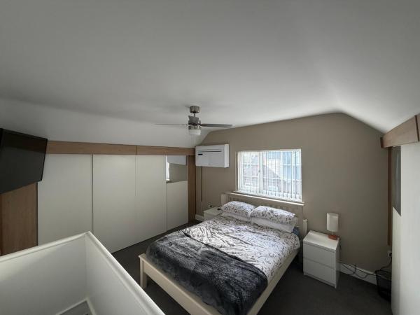 Modern Home From Home - Chesterfield