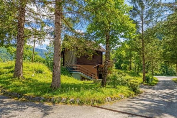 Rozi's Riverside Cottage - Happy Rentals - Slovénie