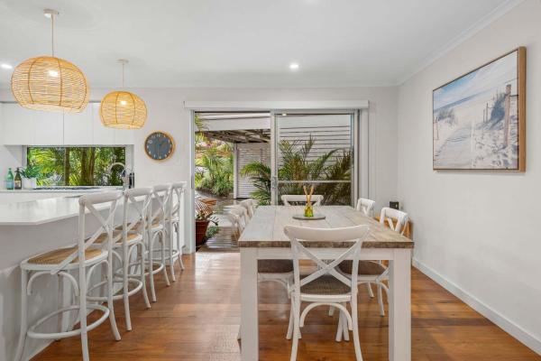 Hideaways By Coast Hosting - Terrigal