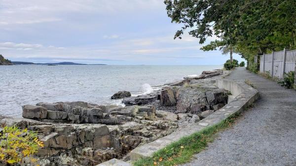 Black Seal Chalet-new, Ac, Firepit, Deck, Secluded - Bar Harbor, ME