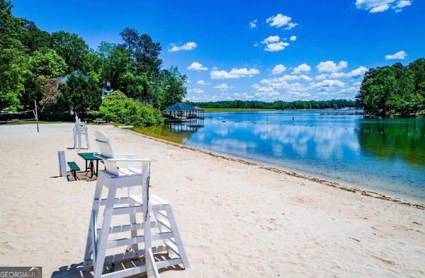 Starz Luxury Vacational Home - Villa Rica, GA