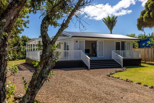 Blackpool Living - Beaches, Village & Easy Living - 懷希基島