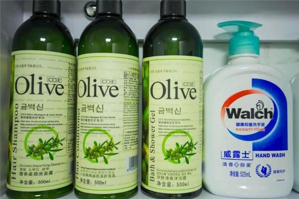 Quancheng Square - Furong Street - Baotu Spring - Wanda Plaza - Kuandongli - Near The Railway Station - Daming Lake - Cooking - 3 Bedrooms - Jinan