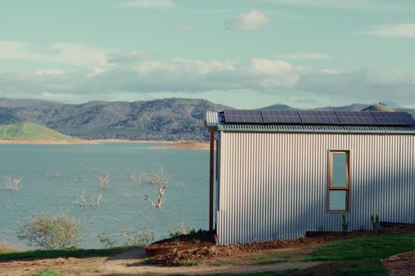 Lake Eildon Cabin With Lake Views, Plunge Pool & Outdoor Cinema - Murray River