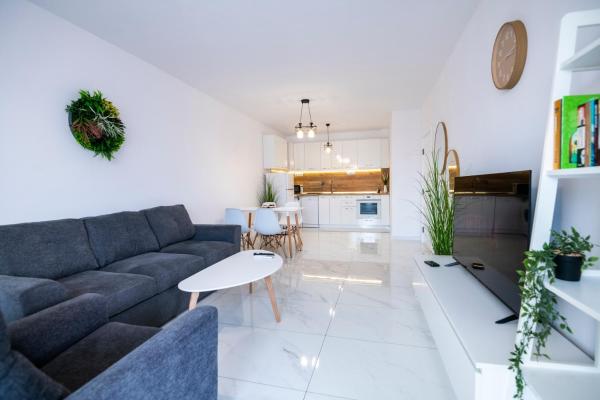 Panagyurishte Apartment - Free Parking, Close To Unihospital, Retail Park Area - Strelcha