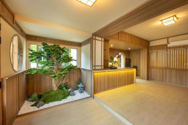 Shin Shi-o Mori Dom Mueang - Wichian Buri District