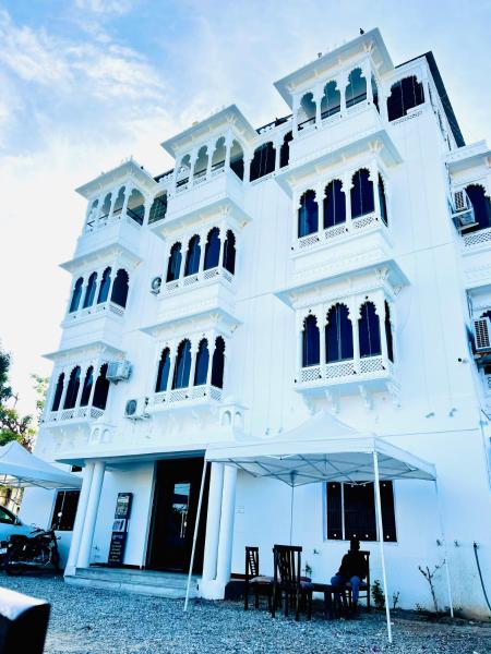 Lotus Hotel - Nathdwara