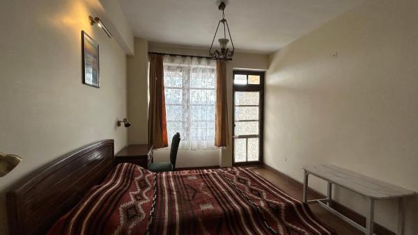 Lloyd's Vintage Home - Bhowali