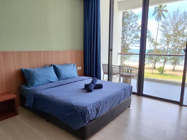Sematan Roxy Beach Apartment - Sematan