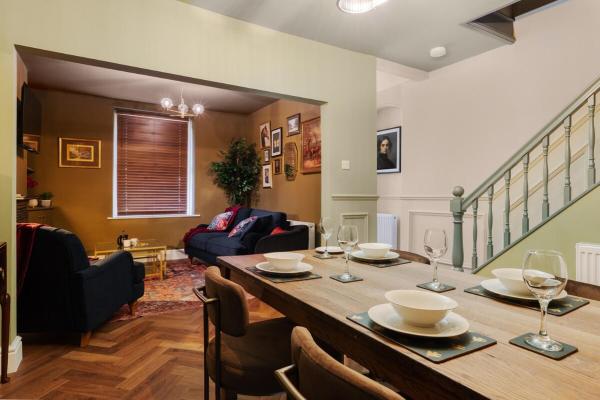 Spacious 2 Bed House Lancaster - Carnforth