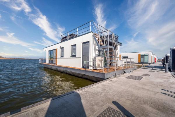 Floatinghouse Mein Lieblingsboot - Ribnitz-Damgarten