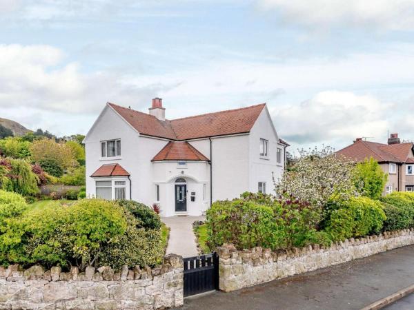 4 Bed In Llandudno Oc-75466 - Rhos on Sea