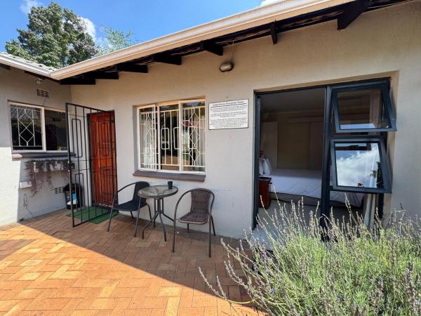 8 Ibis Lane Guest House - Sandton