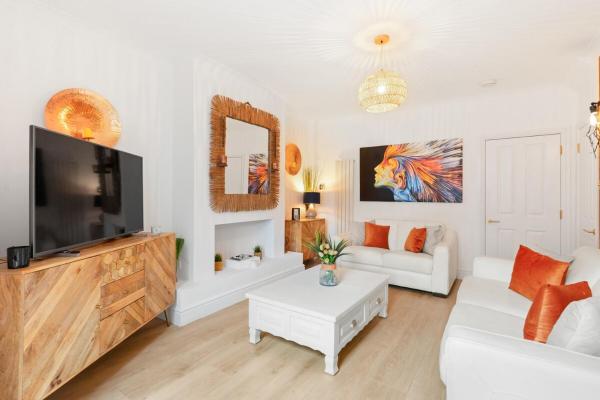 Spacious 4 Bed/2 Bath House With Garden Near Canary Wharf - Bromley