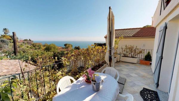 15th - Joli Studio Accès Indépendant Dans Maison - Menton