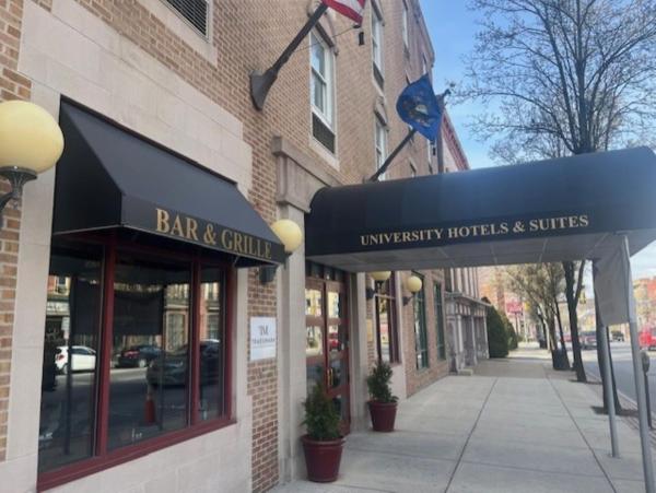 University Hotel & Suites Shippensburg, Trademark By Wyndham - Chambersburg, PA