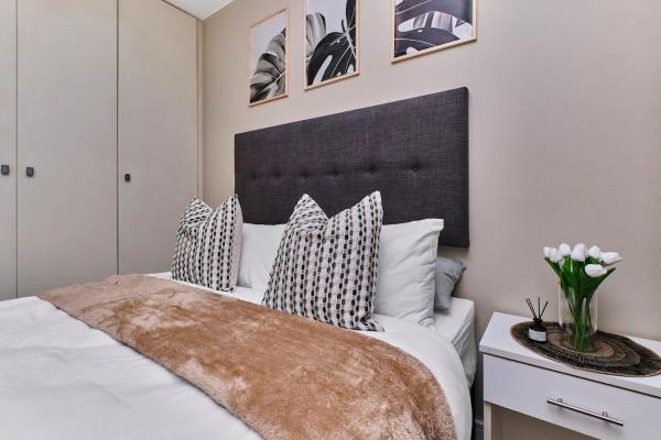 The Signature Stay Fast Wi-fi Business Travel - Midrand