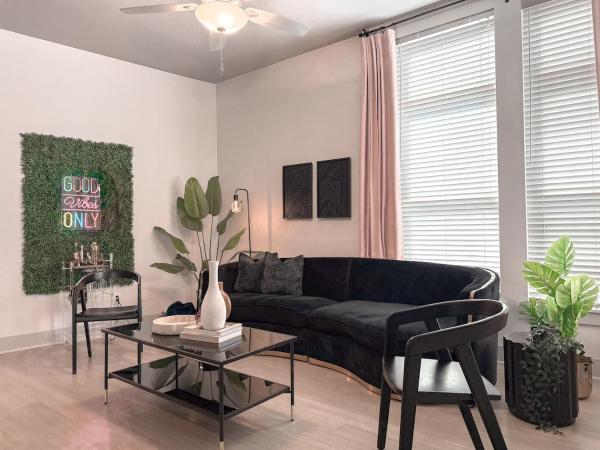 Spacious King 1 Bdrm Central Magnolia Hospital District - Fort Worth, TX