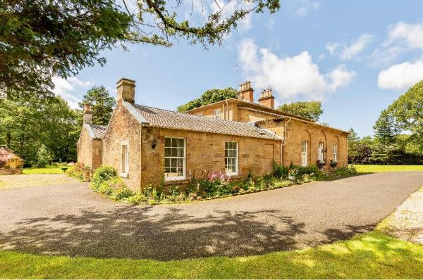 Unique Manor House Plus Jacuzzi Plus Bbq Cabin - Ayr