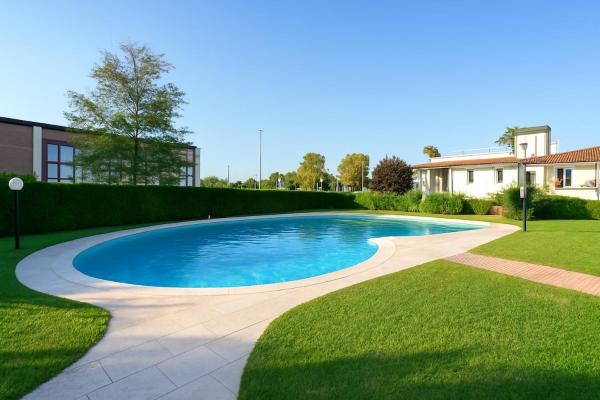 Casa Anna With Pool & Parking & 300mt From The Terme Sirmione-lake - Sirmione