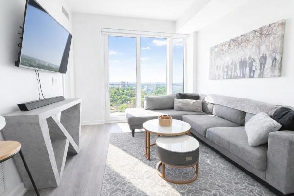 Skyline Serenity Executive Condo - Bowling Alley,gym,pool,hot Tub,sauna,lounge - Chicopee