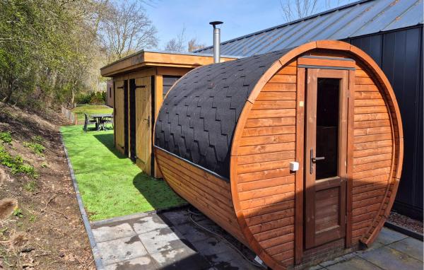 Beautiful Home In Heinkenszand - Kamperland