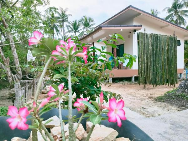 Suanthara Kokut - Thailand