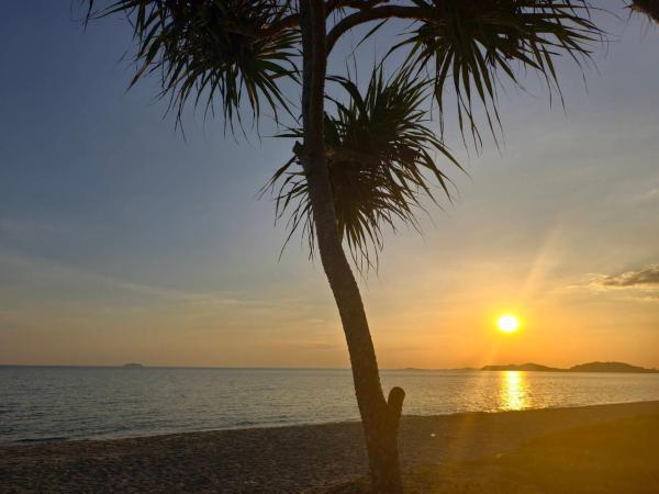 The Princess Beachfront Resort - Klaeng District