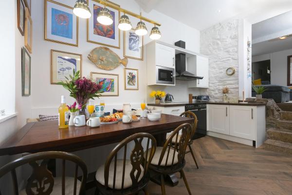 1 The Old Corn Store - Porthtowan